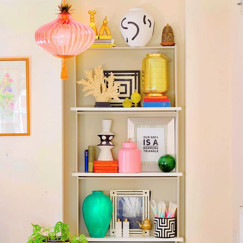 This Home's Absolutely Packed With Colorful & Clever Renter-Friendly ...