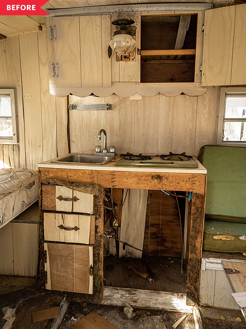 B&A: A Trashed, 62-Square-Foot Vintage Camper's Now Unbelievably ...