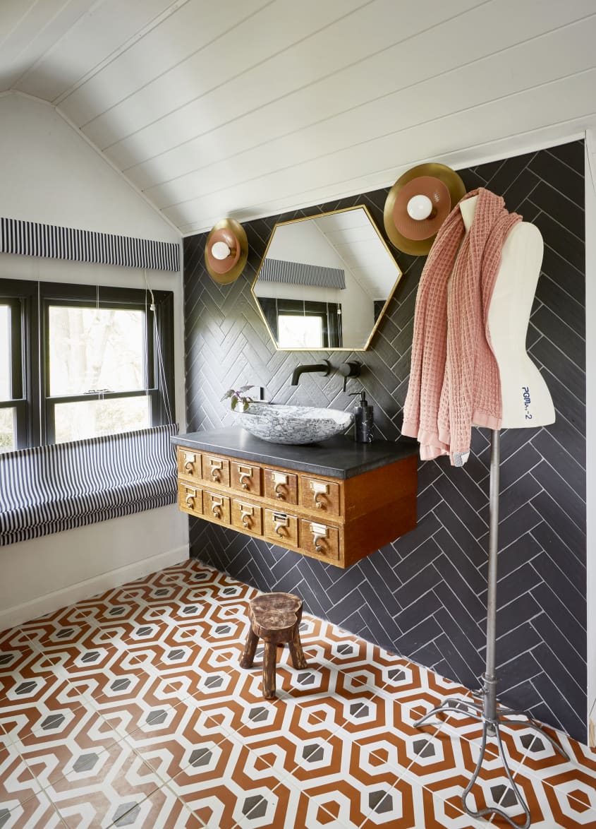 Kate Pearce Vintage Colorful House Tour Photos | Apartment Therapy