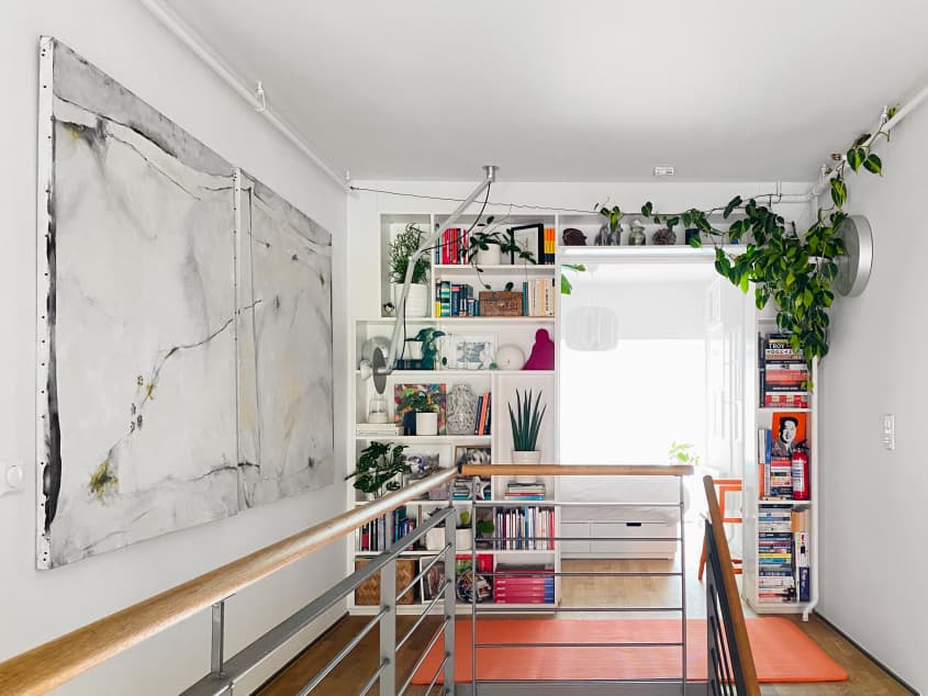 Norway Home With 1,000 Books, 100 Plants and Lofted Bedroom | Apartment ...
