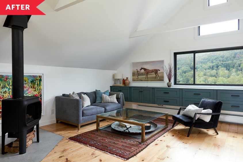 Old Barn Transformed into Studio Apartment and Art Studio | Apartment ...