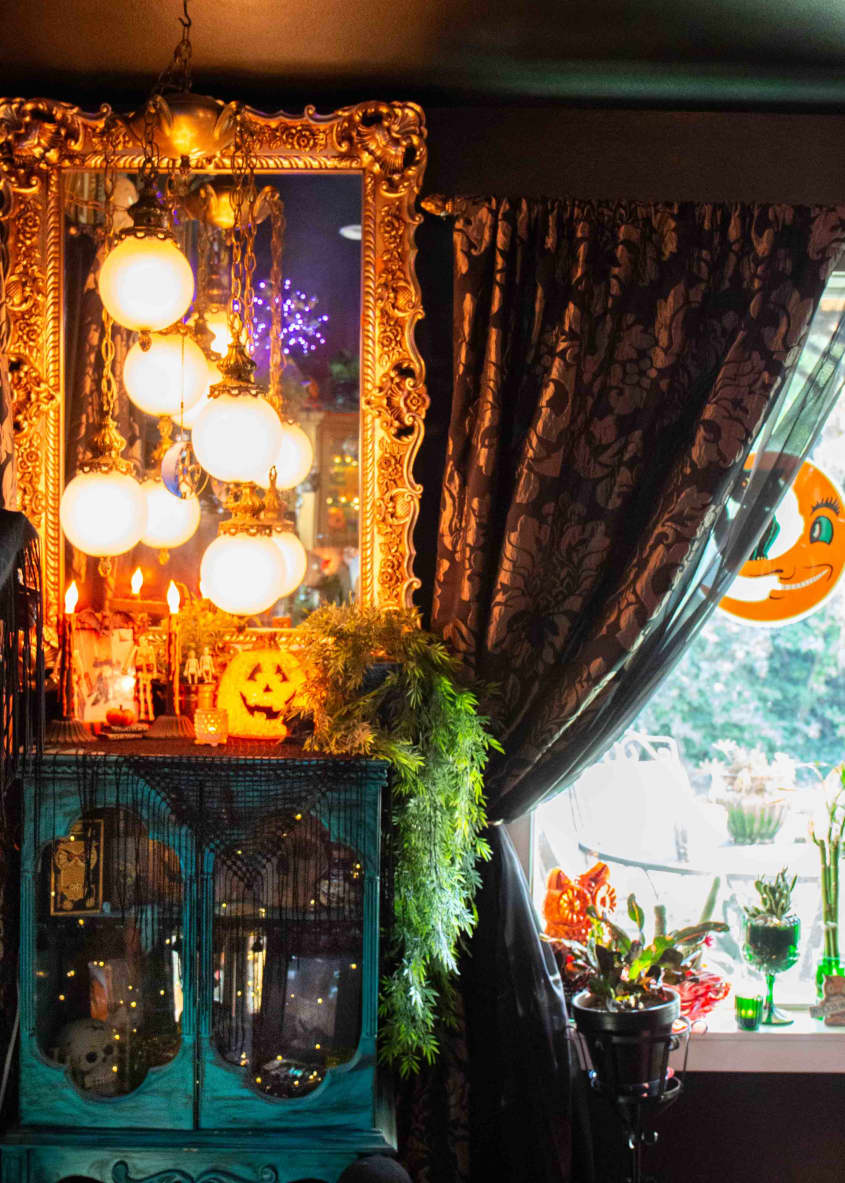 'The Moonlit Manor' Gothic Halloween House Tour Photos | Apartment Therapy
