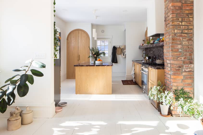 Renovated Single Family Detroit House Tour Photos | Apartment Therapy