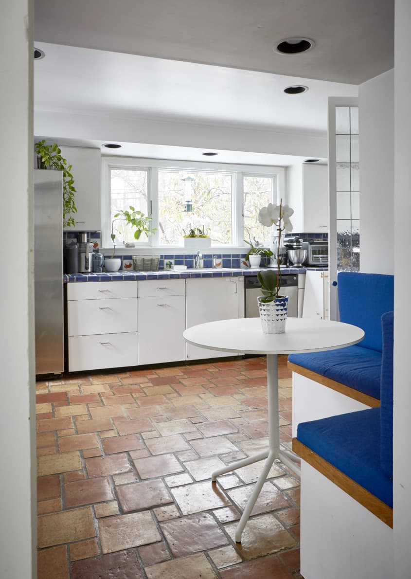 Caley Adams Colonial House Tour Photos | Apartment Therapy