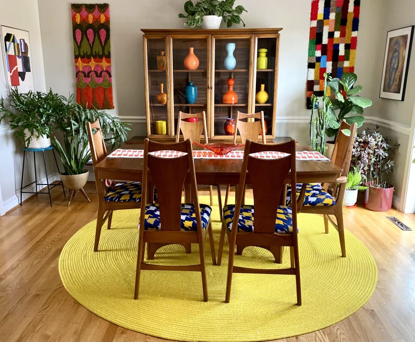 1973 Colorful Rental Single-Family House Photos | Apartment Therapy