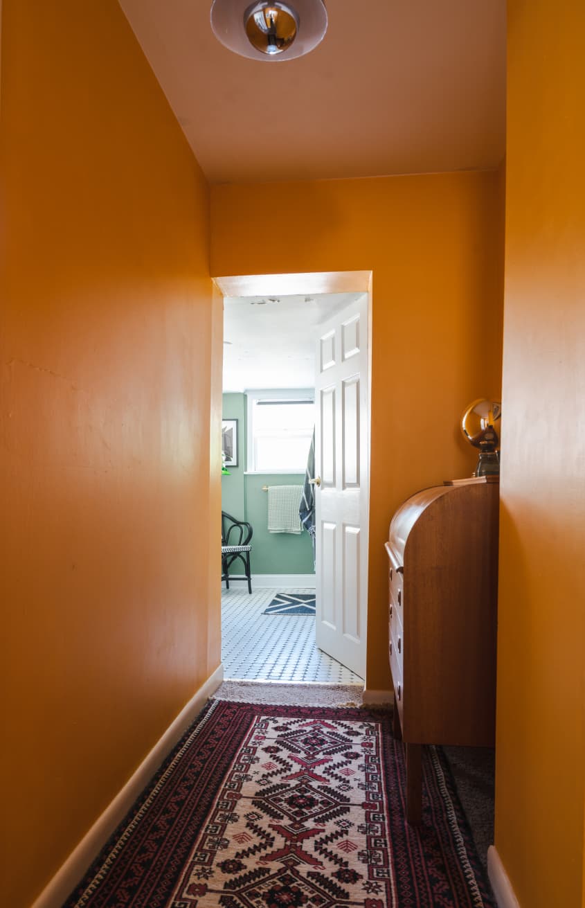 Conshohocken Suburb Rowhome Tour Photos | Apartment Therapy