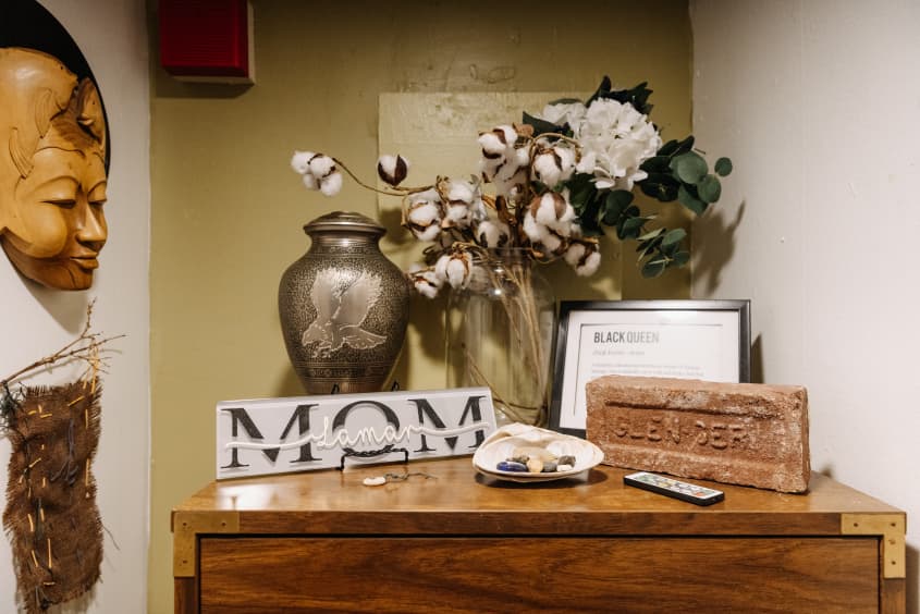 190-Square-Foot Afrohemian Studio Apartment Tour Photos | Apartment Therapy