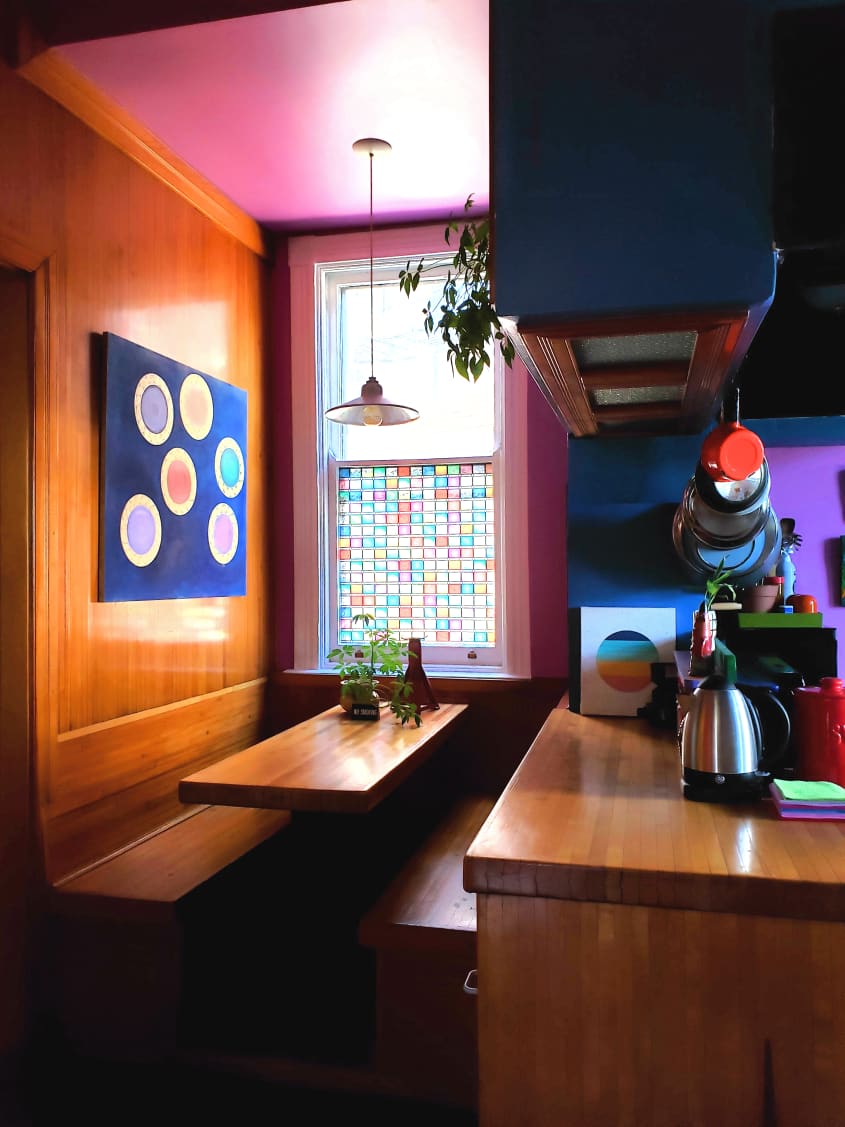 Colorful Cincinnati Apartment Tour Photos | Apartment Therapy