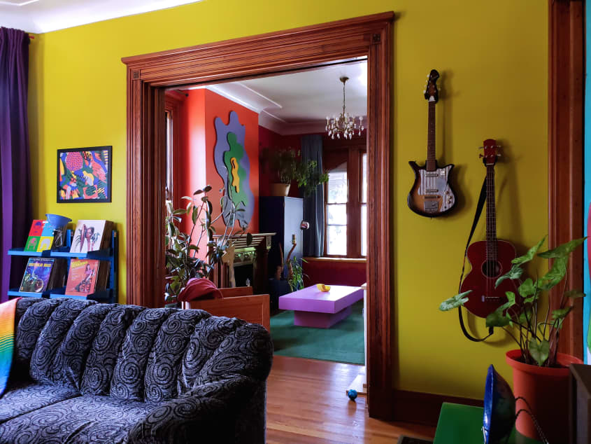 Colorful Cincinnati Apartment Tour Photos | Apartment Therapy