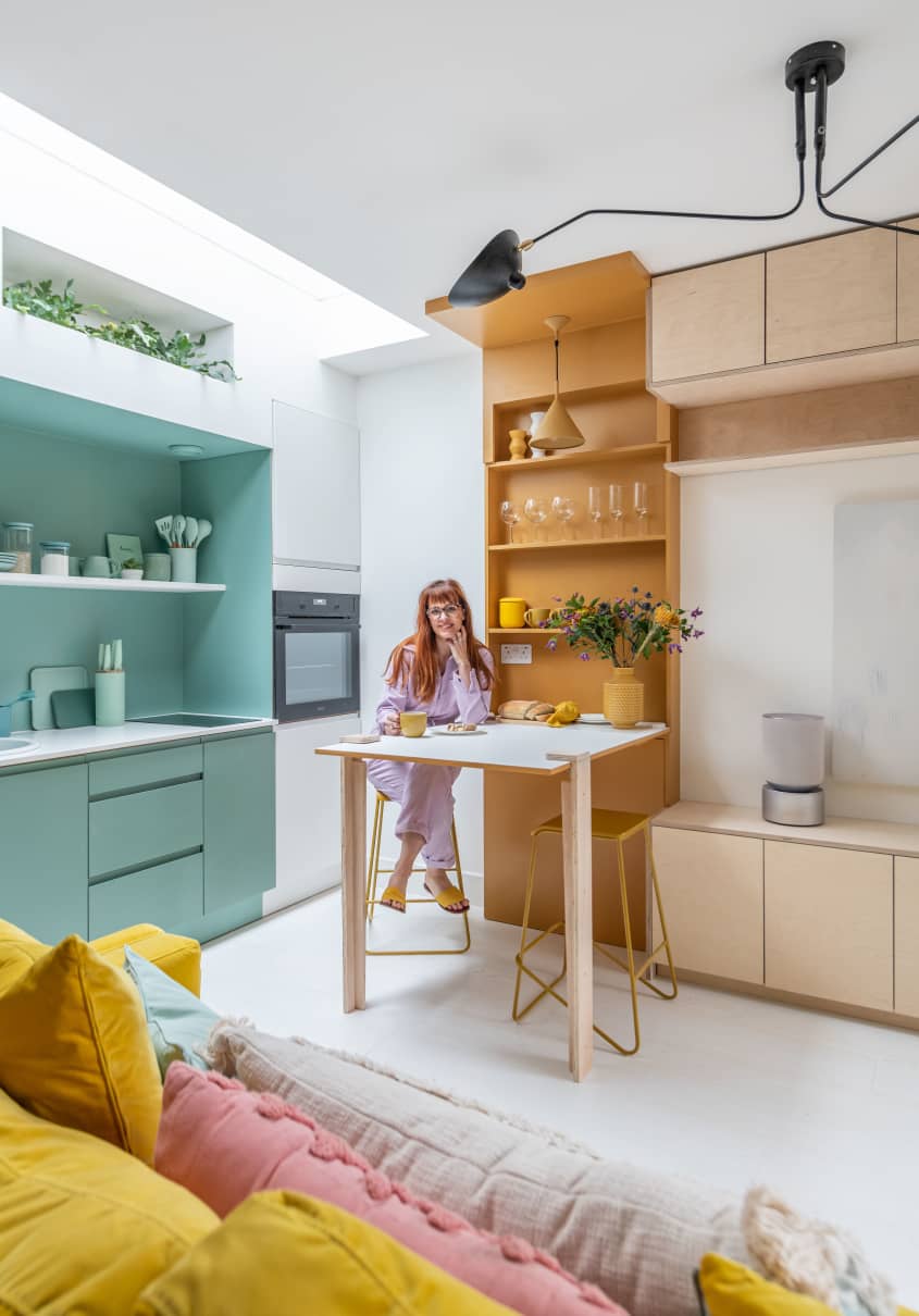 Family of 4 Colorful 450-Square-Foot UK Home Tour Photos | Apartment ...