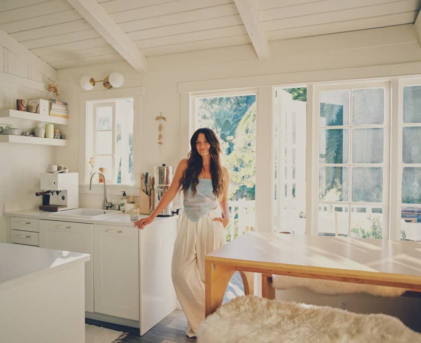 575-Square-Foot California Cottage Rental Home Photos | Apartment Therapy