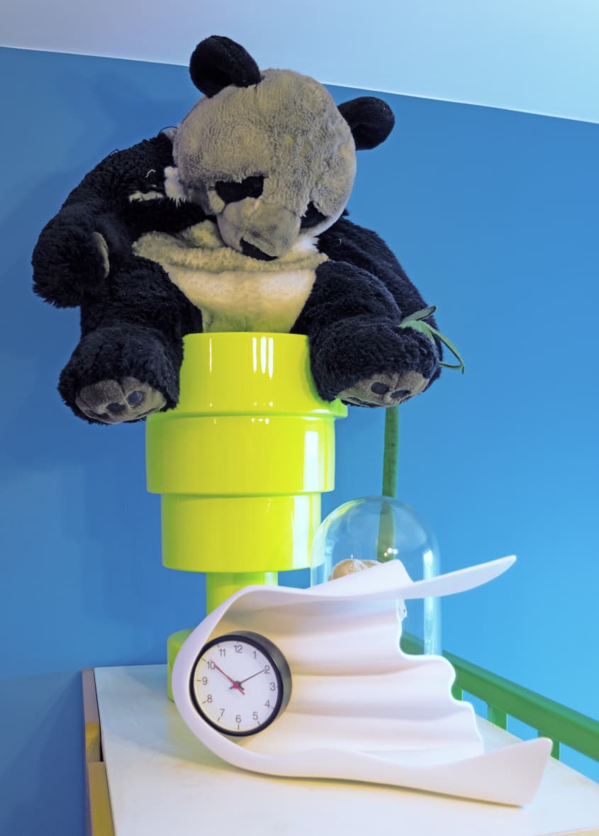 A Neon Manchester Flat Inspired by Nickelodeon and Memphis Design ...