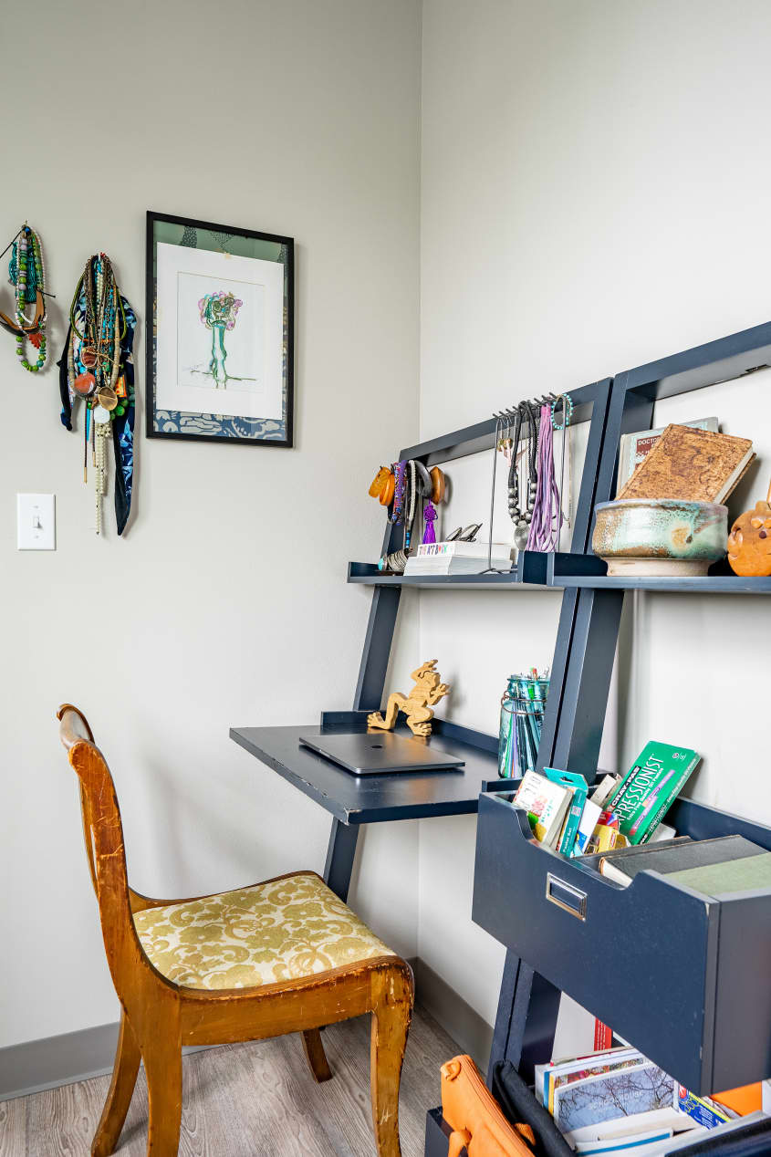 520-Square-Foot Seattle Home with Efficient Storage and a Roof Deck ...