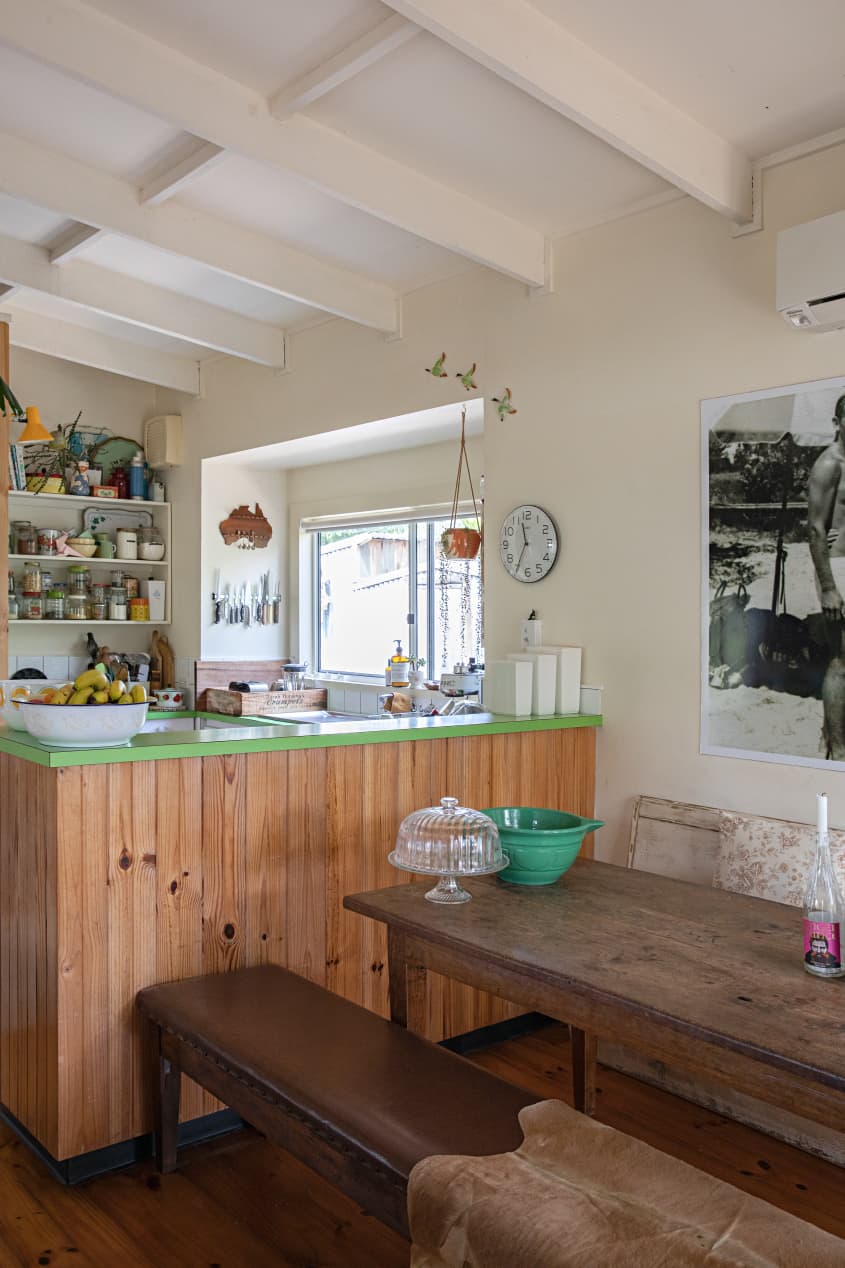 '70s Style Australian Beach Shack Photos | Apartment Therapy