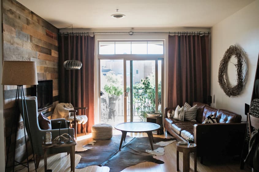 House Tour: A Warm and Rustic Wisconsin Condo | Apartment Therapy