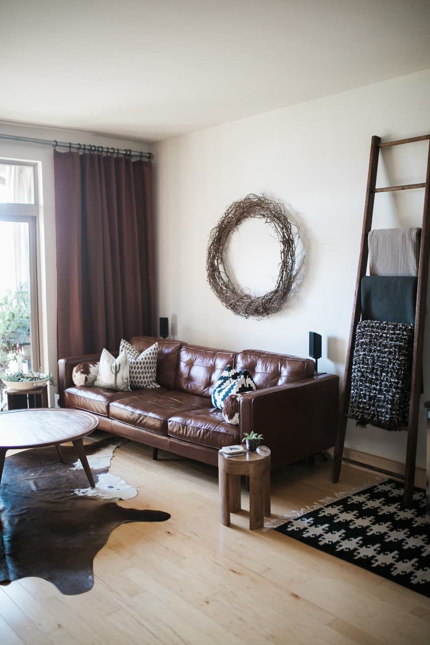 House Tour: A Warm and Rustic Wisconsin Condo | Apartment Therapy