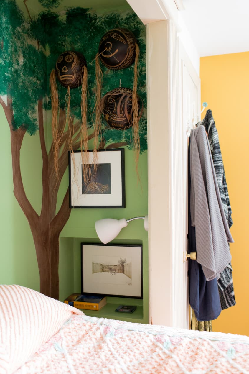House Tour: A Colorful Photography-Filled D.C. Home | Apartment Therapy