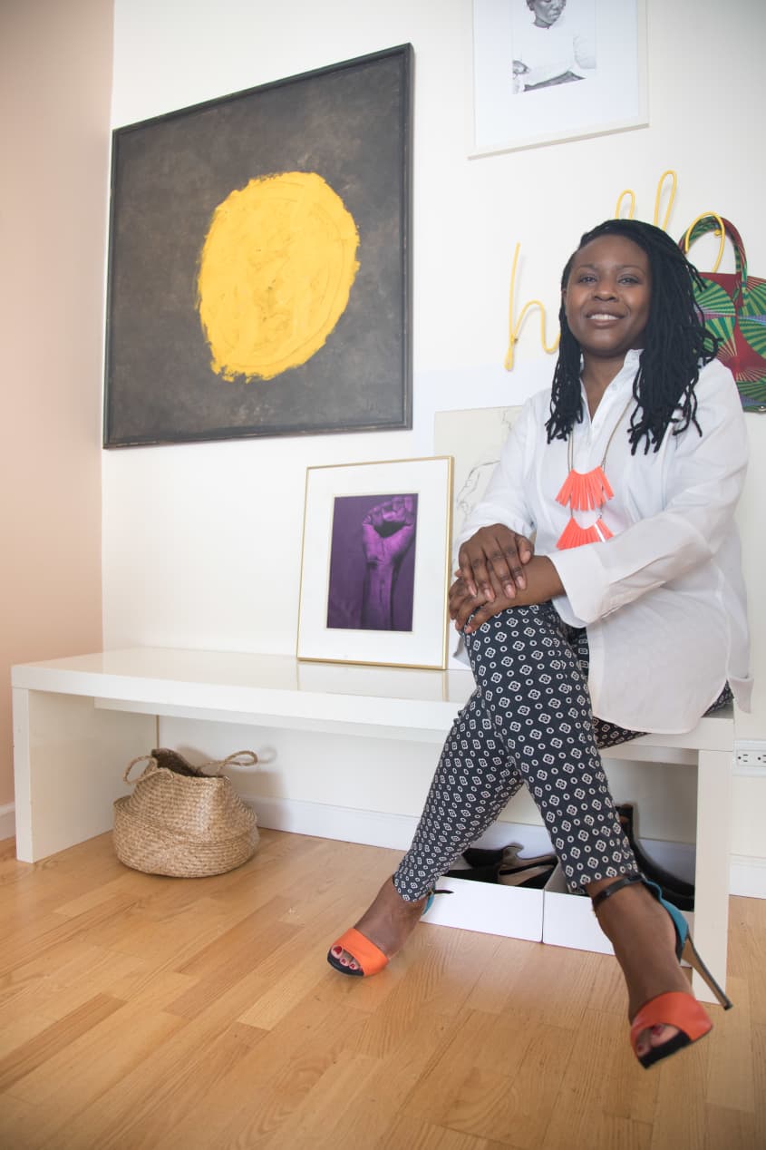 Harlem Home Tour: An Interior Designer's Bold Apartment | Apartment Therapy