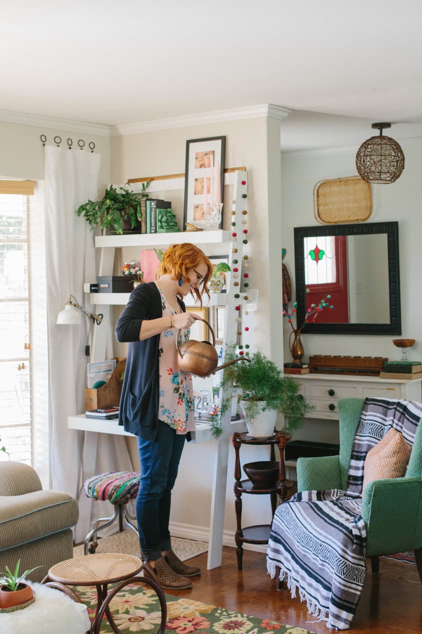 House Tour: A Blogger's Easy Going Homemade House | Apartment Therapy