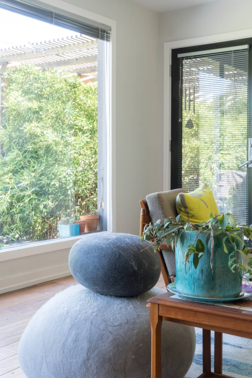 Actress Janet Varney's Hollywood Hills Home | Apartment Therapy