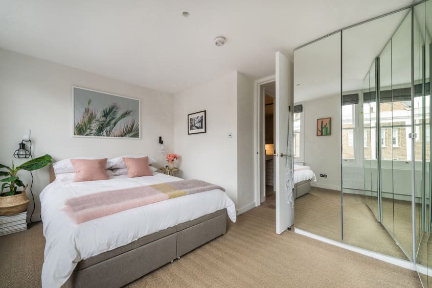 House Tour: A Small and Clever London Flat Renovation | Apartment Therapy