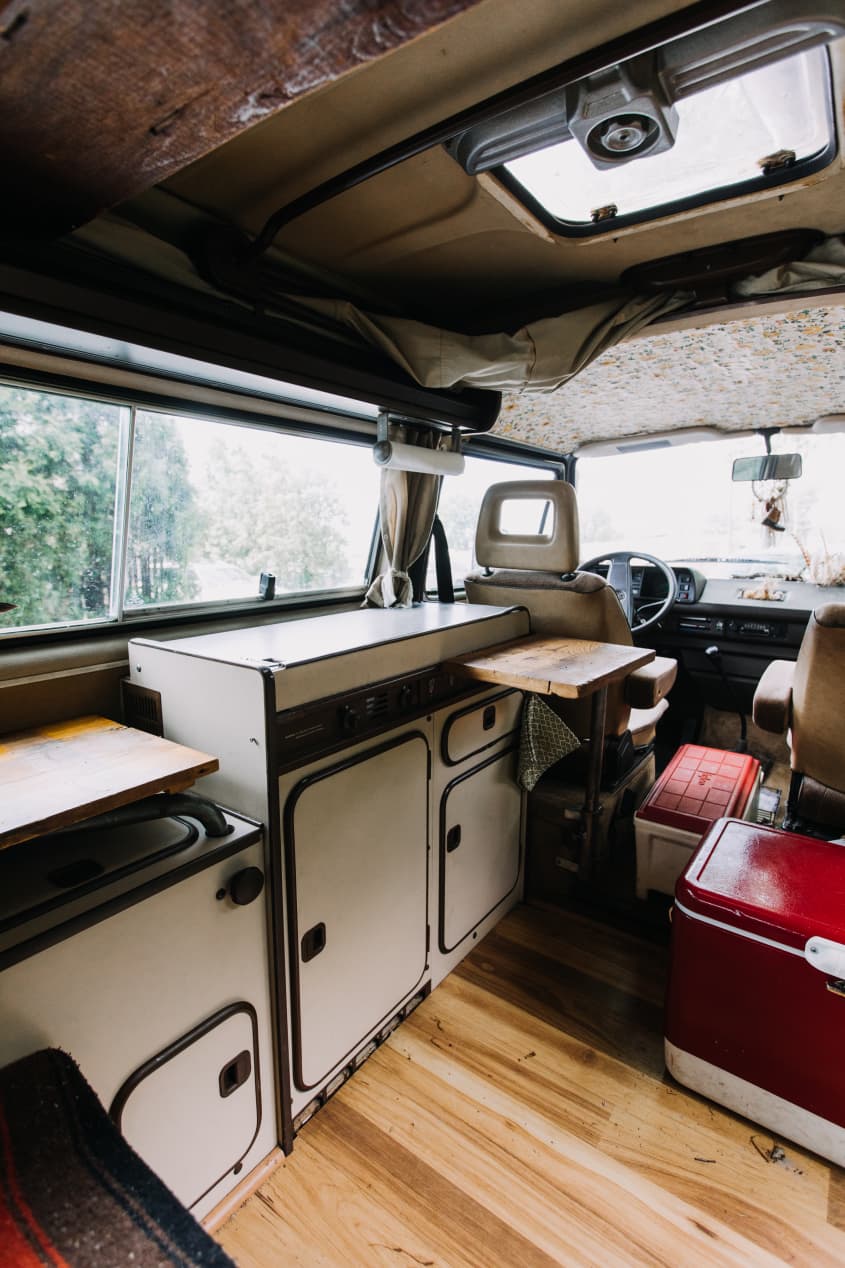 Tiny House Tour: A 370-Square-Foot Carriage House | Apartment Therapy