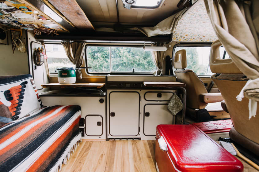 Tiny House Tour: A 370-Square-Foot Carriage House | Apartment Therapy