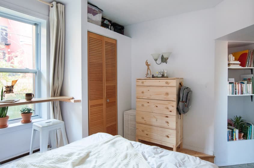 Small Space Ideas in a Tiny, Colorful Montreal Flat | Apartment Therapy