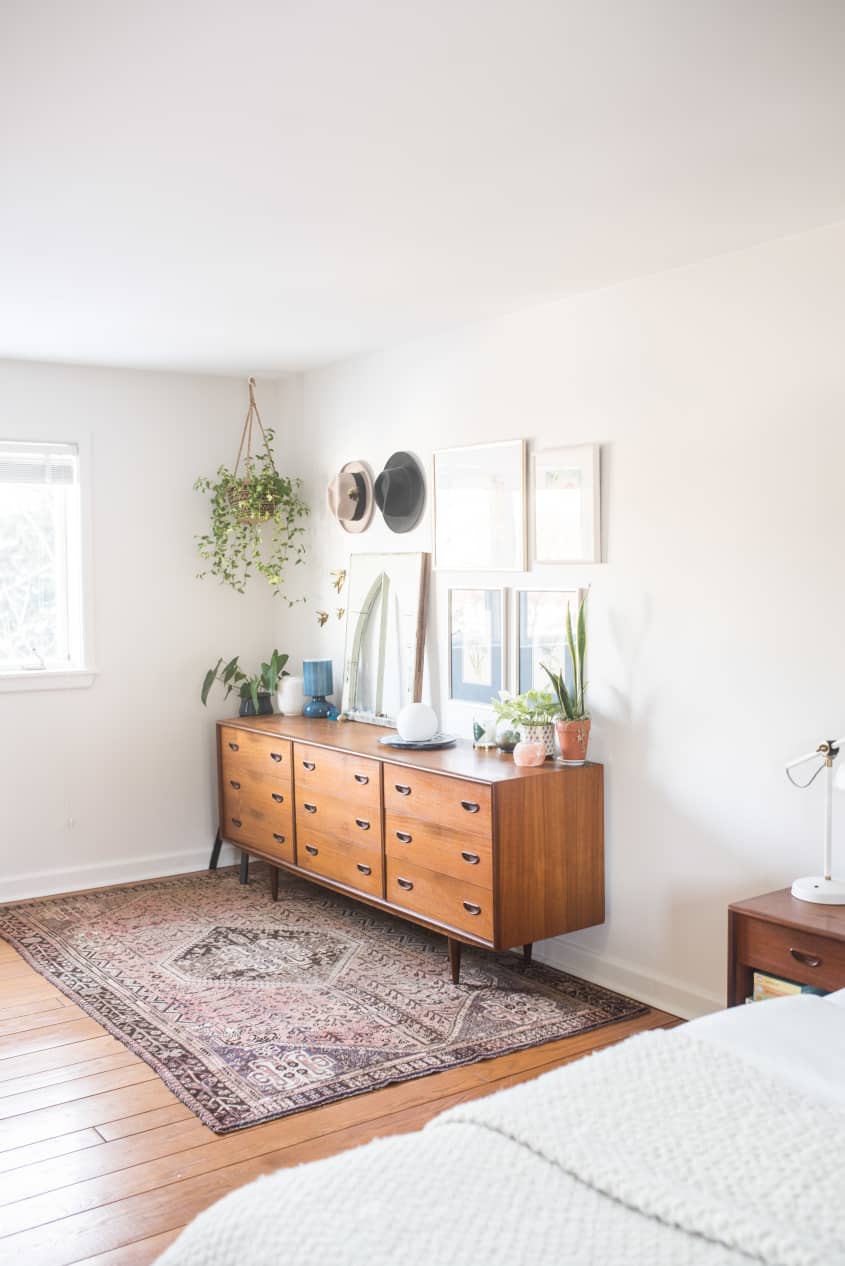 Tour a Modern Rustic Mid-Century Canada Home | Apartment Therapy