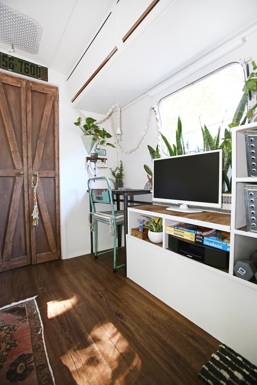 House Tour: An Updated & Remodeled Airstream Trailer | Apartment Therapy