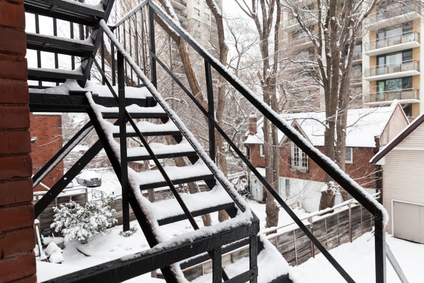 House Tour: A Tiny 190 Square Foot Studio in Toronto | Apartment Therapy