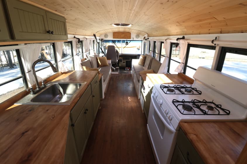 Tiny Home Bus Built by Hand | Apartment Therapy