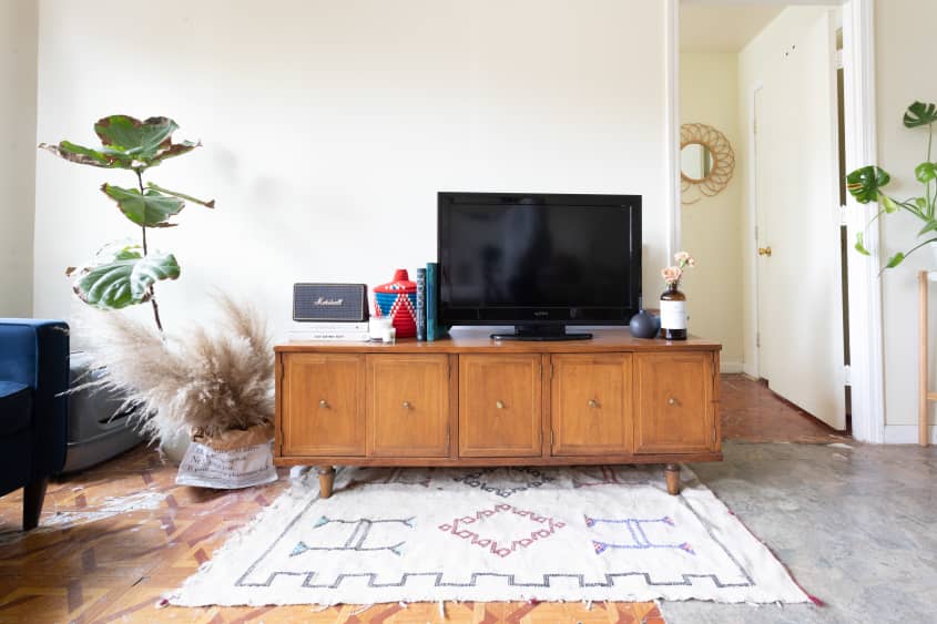 A Cozy 500-Square-Foot Brooklyn Home Is Inspired by Travel | Apartment ...