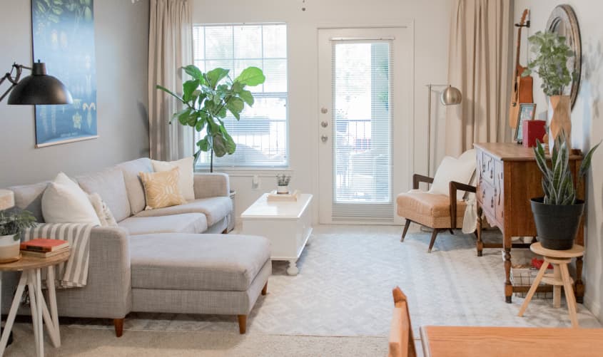 Tour a Small but Smart Austin Rental Apartment | Apartment Therapy