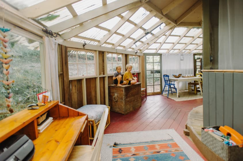 Rustic Hawaiian Homestead House Tour Photos | Apartment Therapy