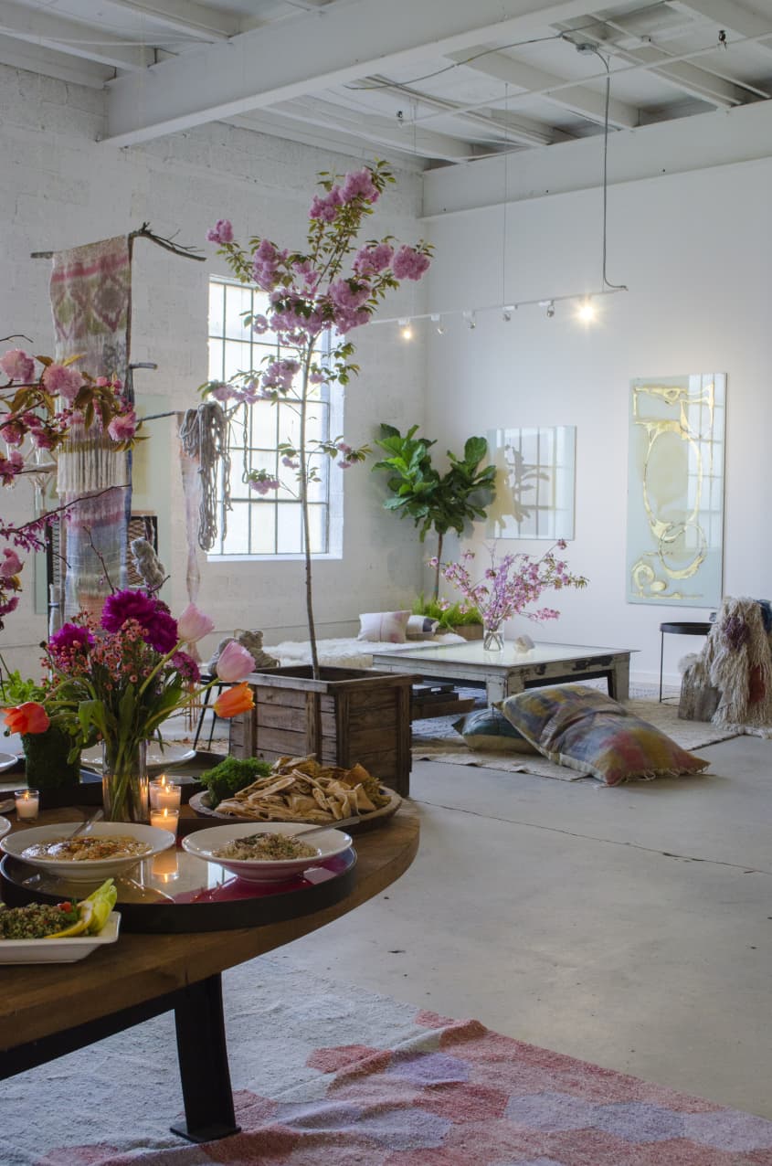 Notre Monde Dawn Sweitzer Studio Tour | Apartment Therapy