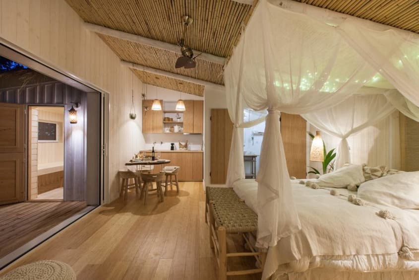 French treehouse glamping rental | Apartment Therapy