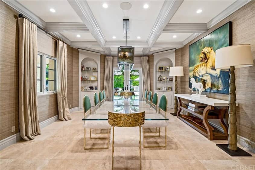 Kaley Cuoco LA House for Sale Photos | Apartment Therapy
