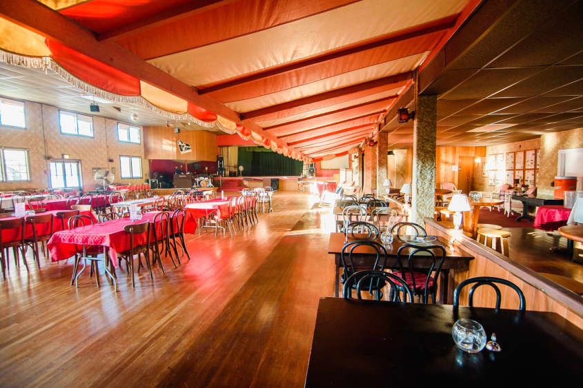 The Marvelous Mrs Maisel Catskills Resort Is for Sale | Apartment Therapy