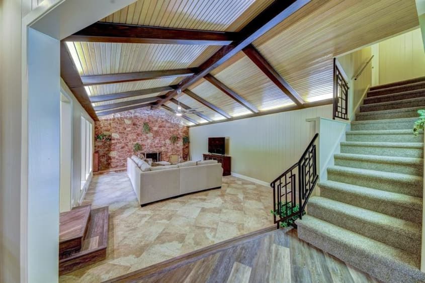 Neil Armstrong’s Former Home in Texas Is Full of Mid-Century Charm ...