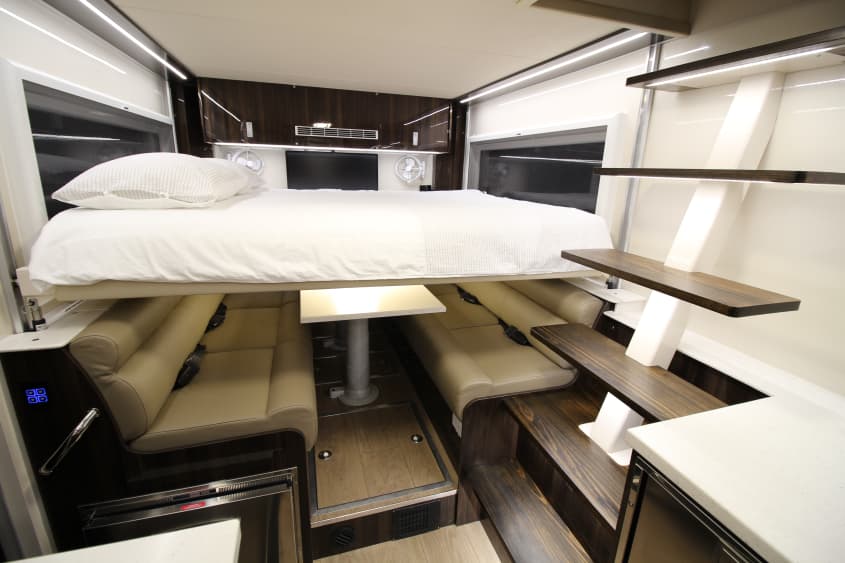 Look Inside This Massive Double Decker RV That Sleeps 10 People ...