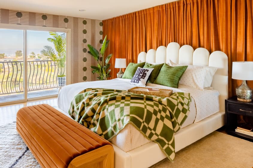 Issa Rae Just Became An Airbnb Host | Apartment Therapy