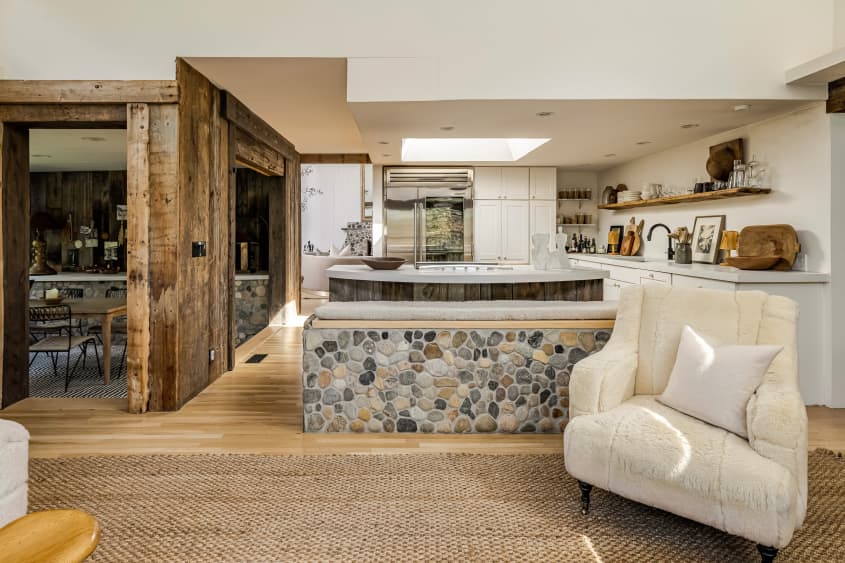 Nate Berkus and Jeremiah Brent’s Montauk House Is on Airbnb | Apartment ...