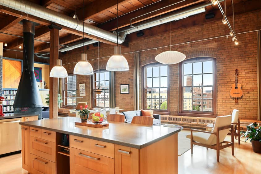 This Restored $725,000 Loft in Minneapolis Has a Must-See Vintage ...