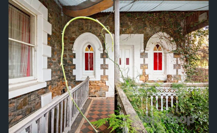 An Australian Mansion With a Horrific Basement Hits the Market for $1 ...