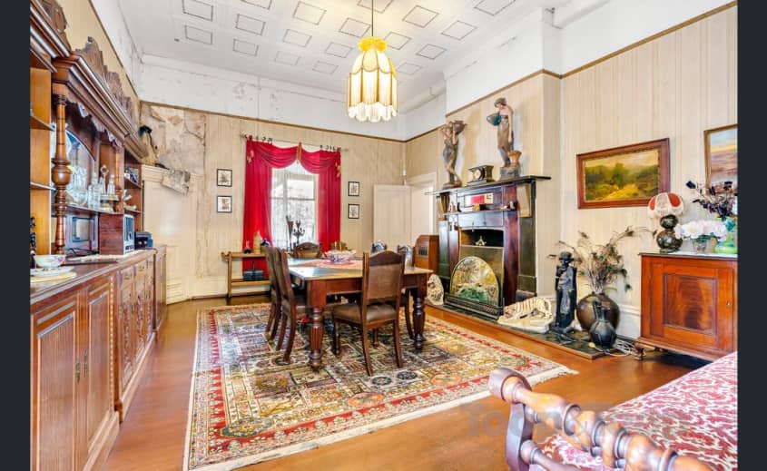 An Australian Mansion With a Horrific Basement Hits the Market for $1 ...