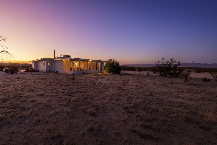 68816 Gemini Road Twentynine Palms, CA 92277 | Apartment Therapy