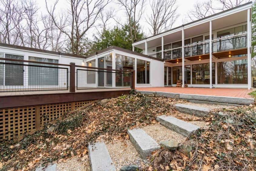 The Modernist House from "Knives Out" Is on the Market | Apartment Therapy