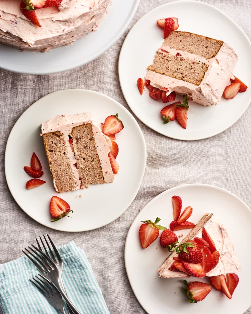 The Best Strawberry Cake | The Kitchn