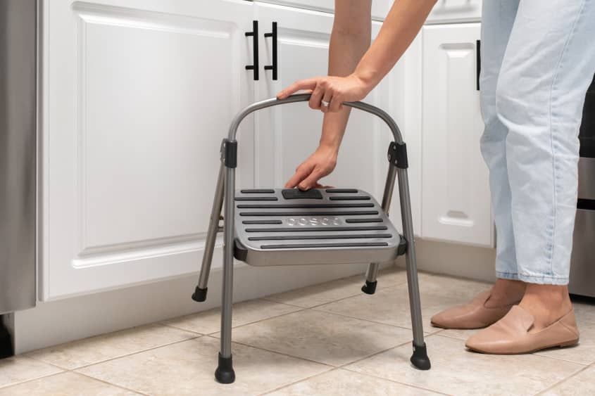 How To Clean Glass Pendant Lights | The Kitchn